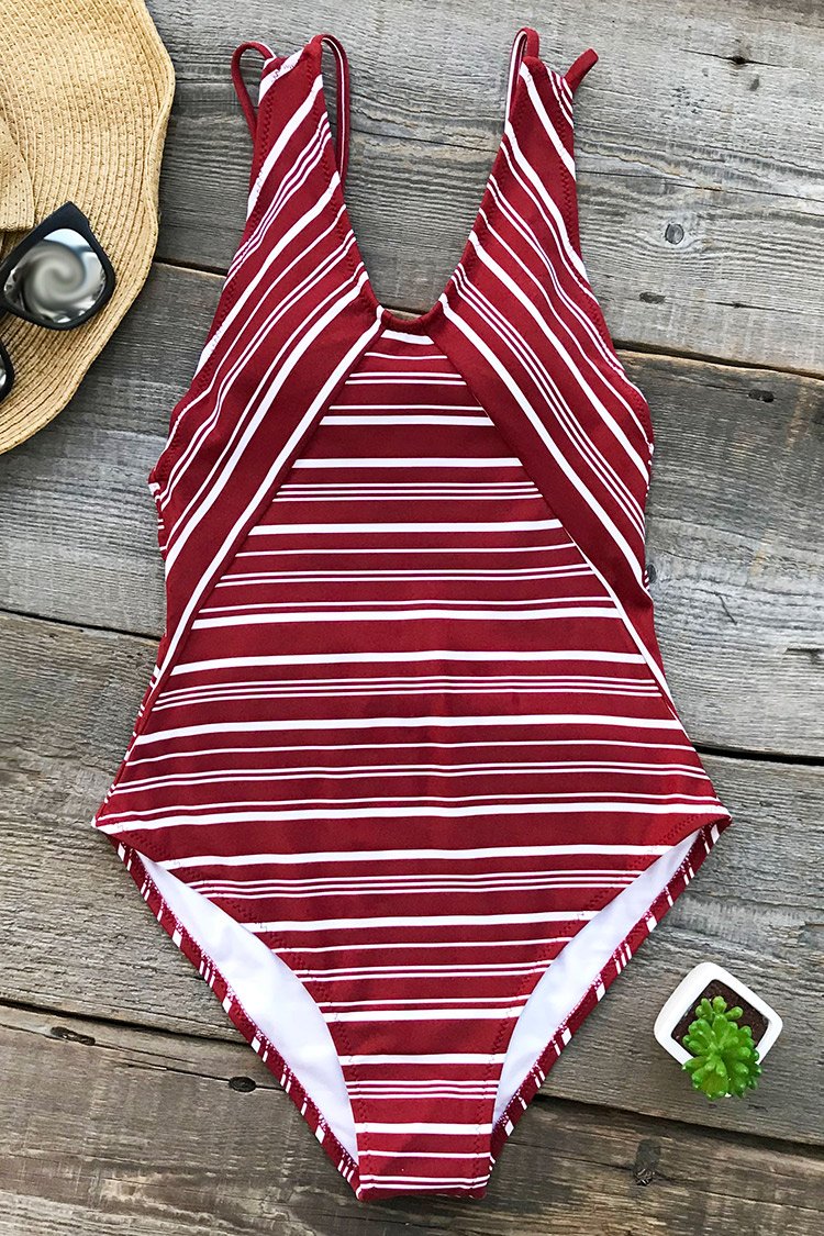 Facing Sun Stripe One Piece Swimsuit