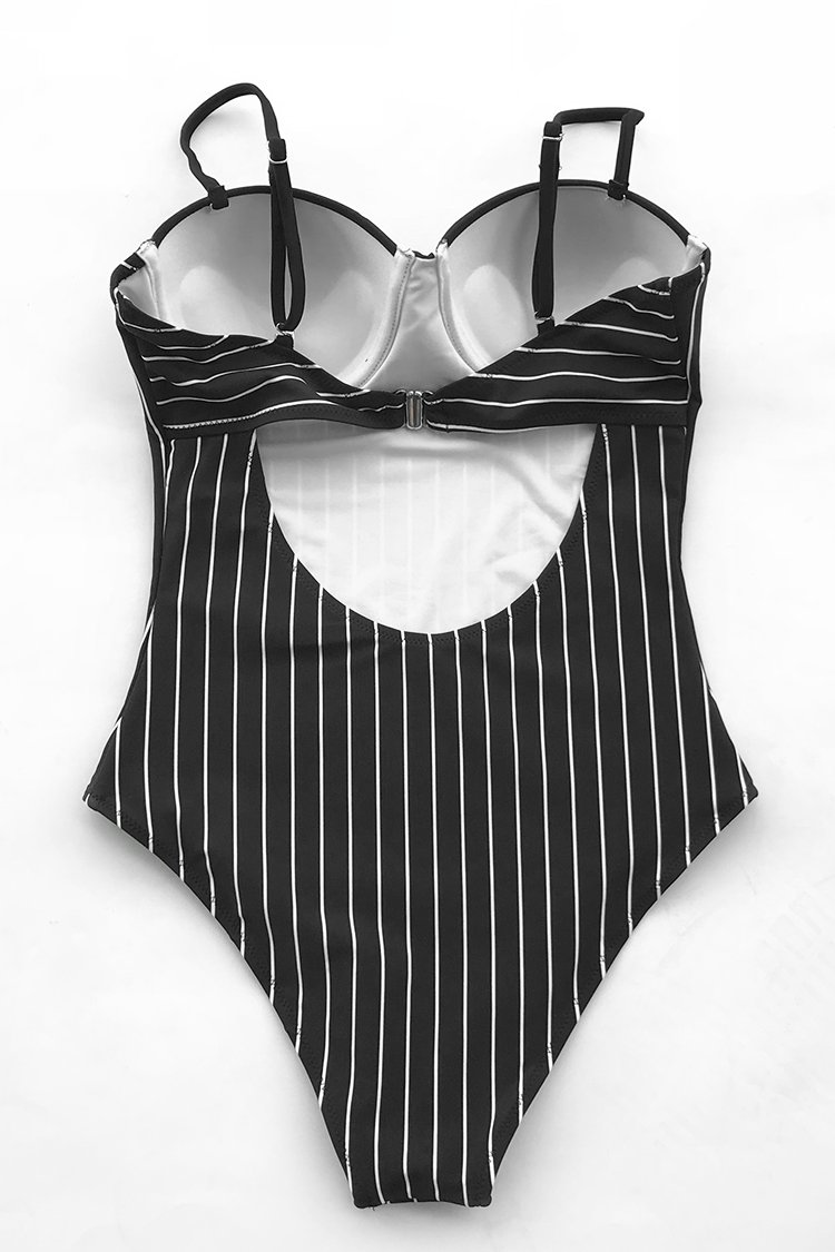 Classic Look Stripe One Piece Swimsuit