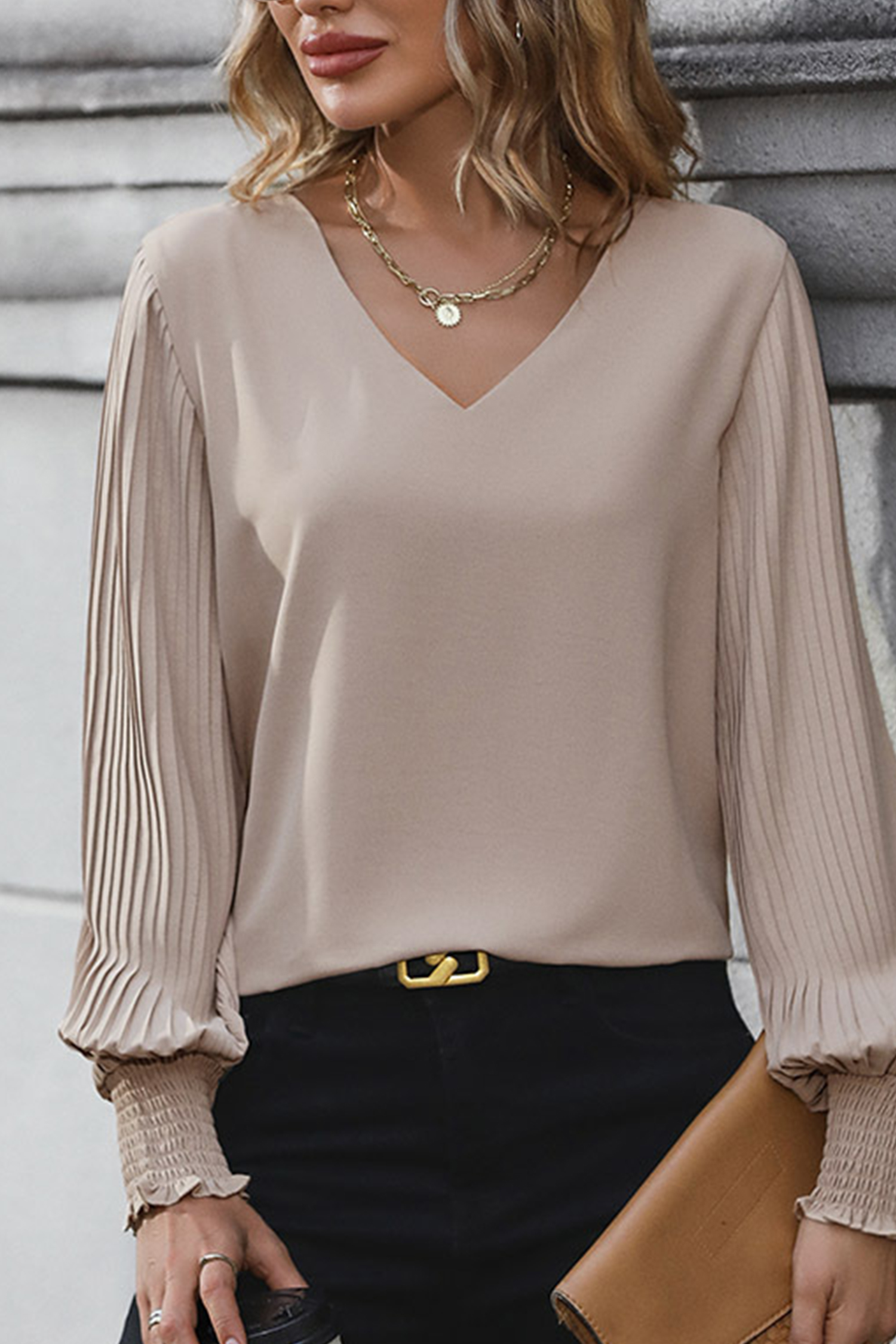 Pleated V-neck Long Sleeves Top