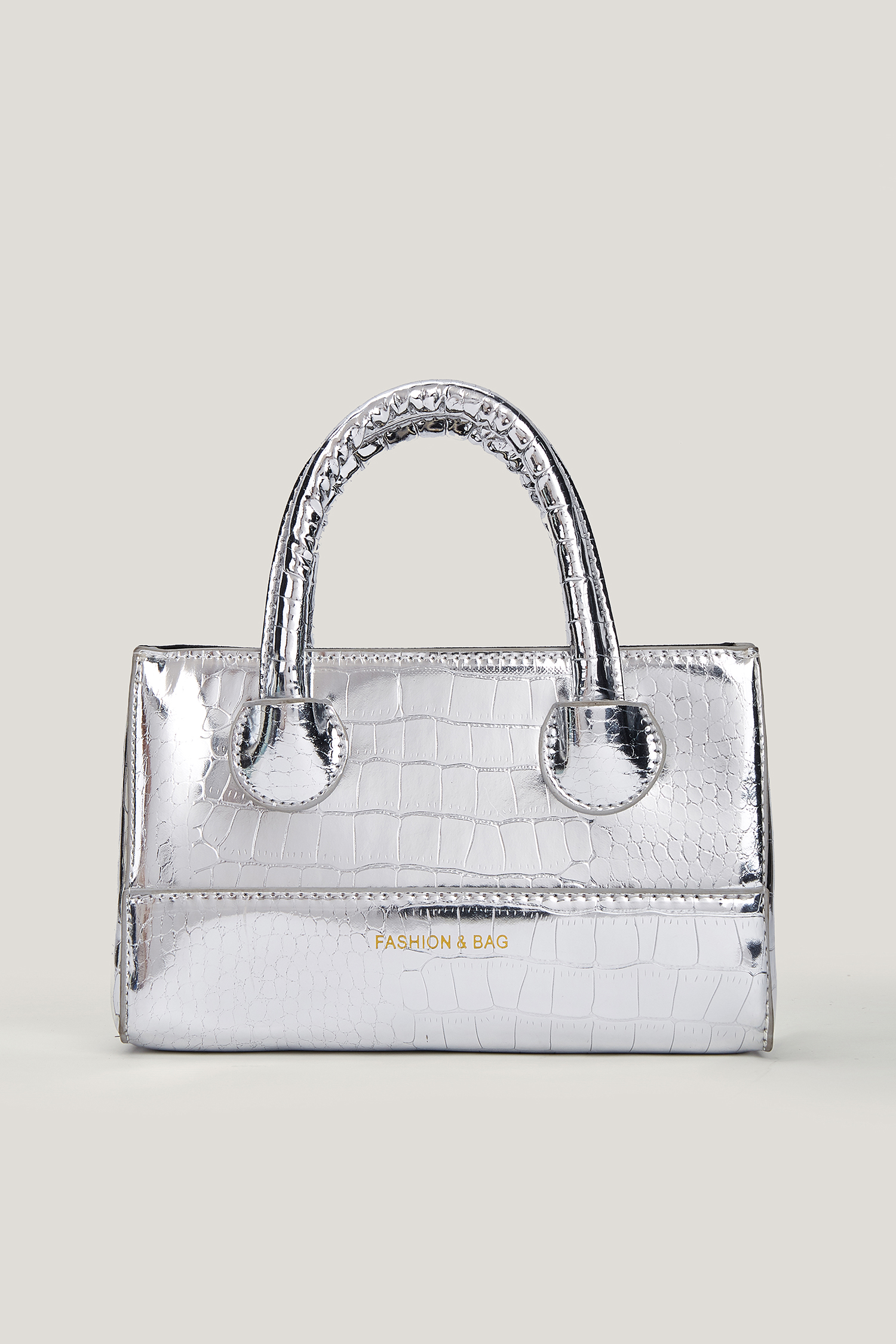 Shiny Leather Metal Chain Bag