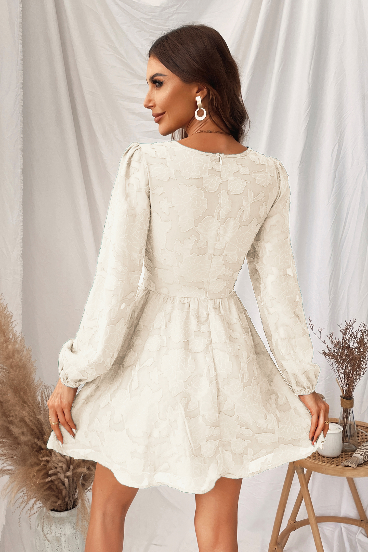 Robe mini avec col en V et à manches bouffantes à fleurs-Cupshe France