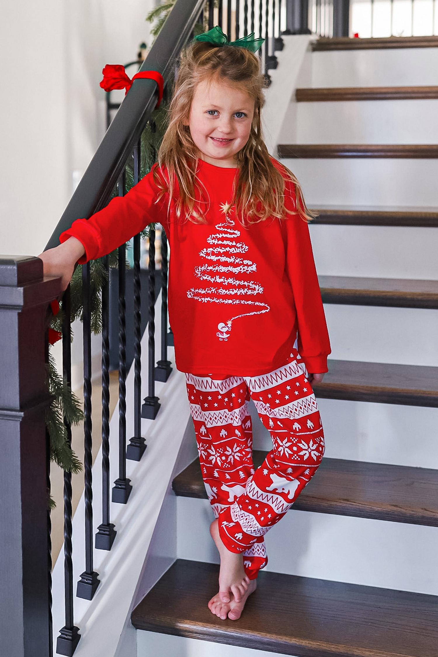 Girl's Christmas Pajama Set