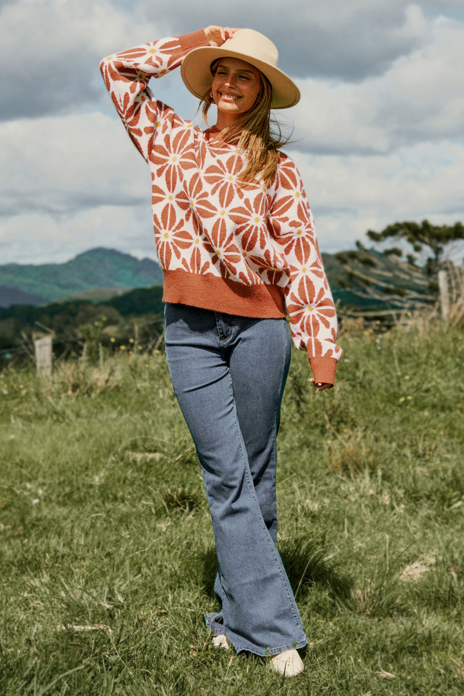 Suéter caleidoscopio color naranja quemado